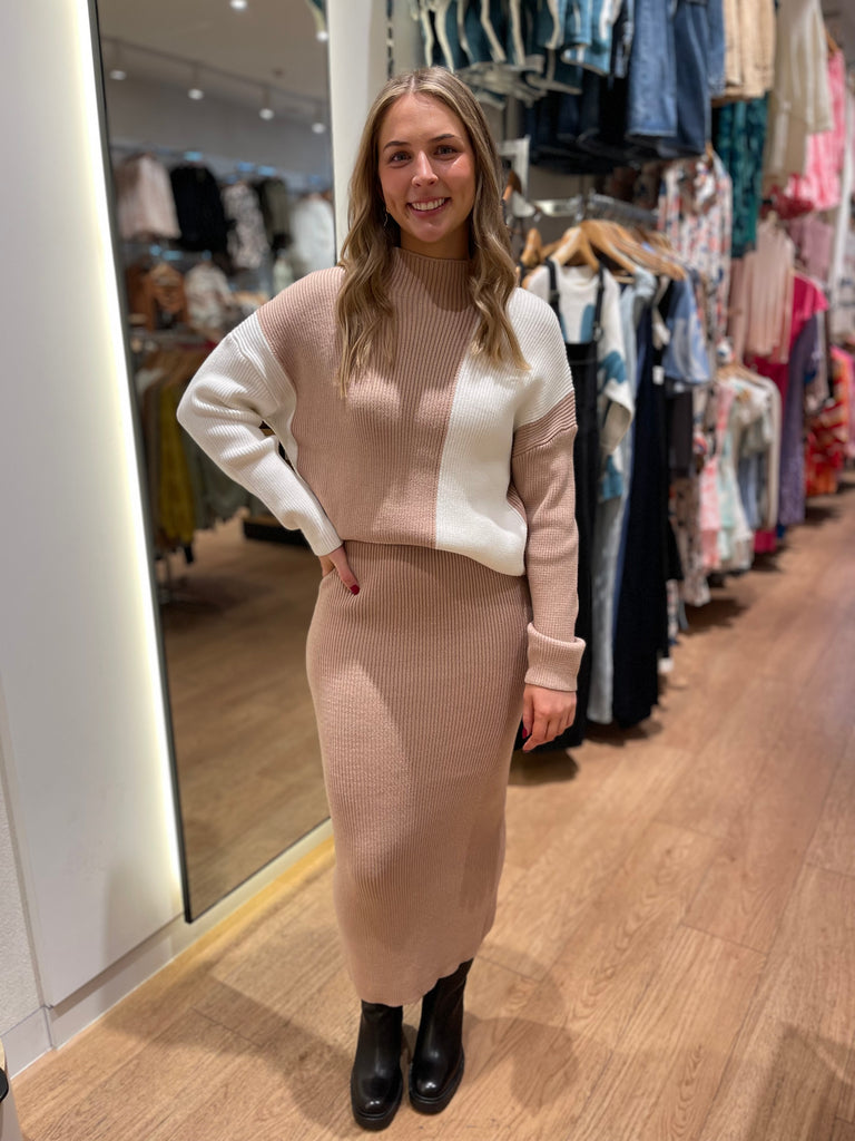 All Sets | Laurie Claire Boutique